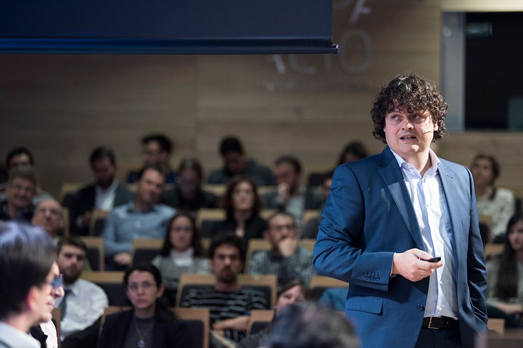 Conferencias - Bruno Cendón